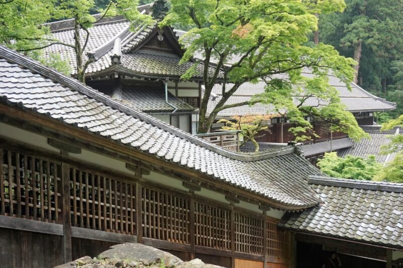 From Kanazawa: Eiheiji Buddhist Temple & Fukui Castle Town - FAQ