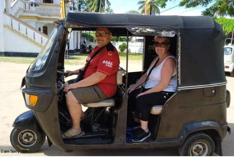 From Kandy: All Inclusive Evening Kandy city tour by Tuk-Tuk - Practical Considerations and Tips