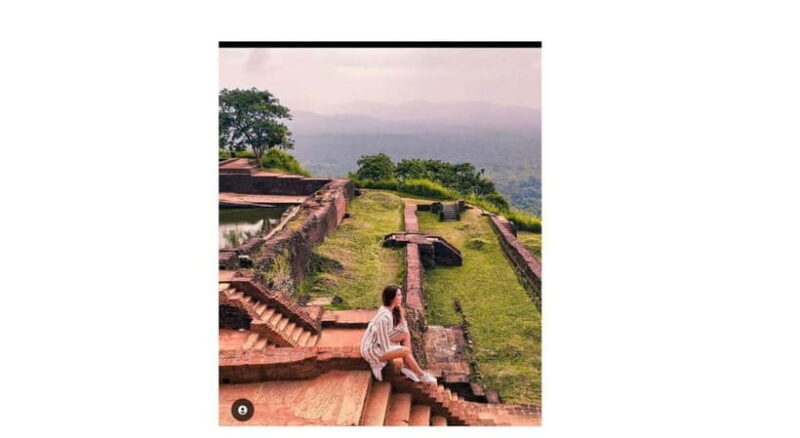 From : Kandy, Sigiriya, Dambulla Guided Day Tours for 2 Days - Day 1: A City and Cultural Orientation