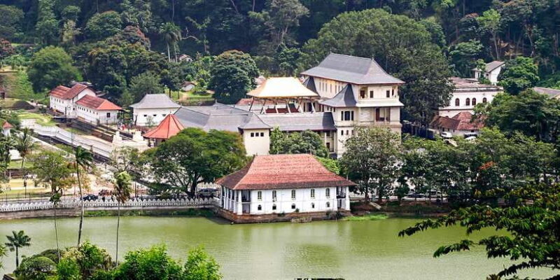 From Kandy: The Temple Run Tour - An Authentic Kandy Temple Tour