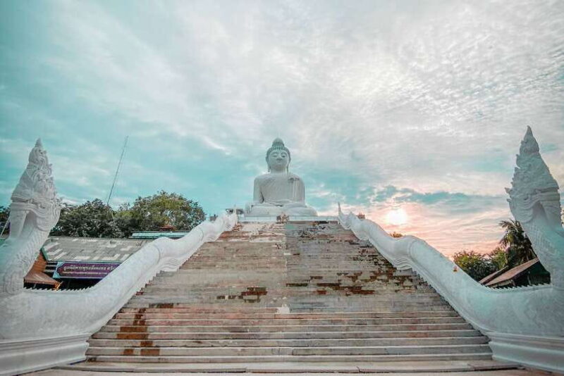 From Khao Lak: Phuket Naka Weekend Market - A Detailed Look at the Tour Experience