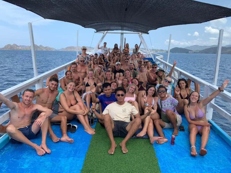 From Kopang: Komodo Island & Whale Shark Trip 4-Day Trip - Transportation and Group Size