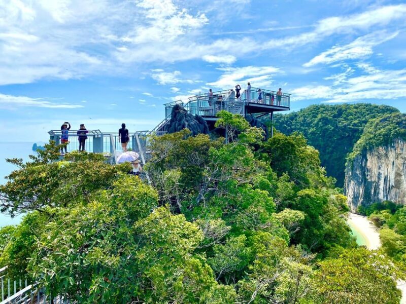 From Krabi: Hong Islands Day Trip by Speedboat with Lunch - Analyzing the Cost and Value