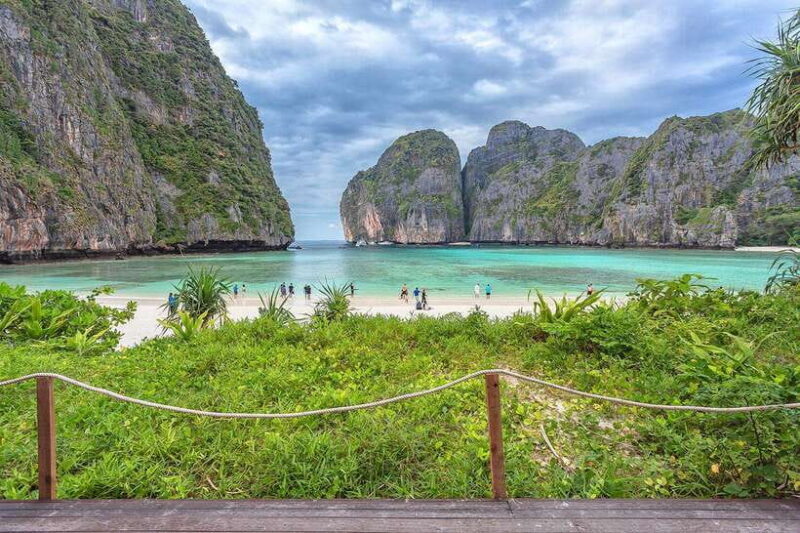 From Krabi: Maya Bay, Bamboo & Phi Phi Islands Day Tour - Insights from the Reviews