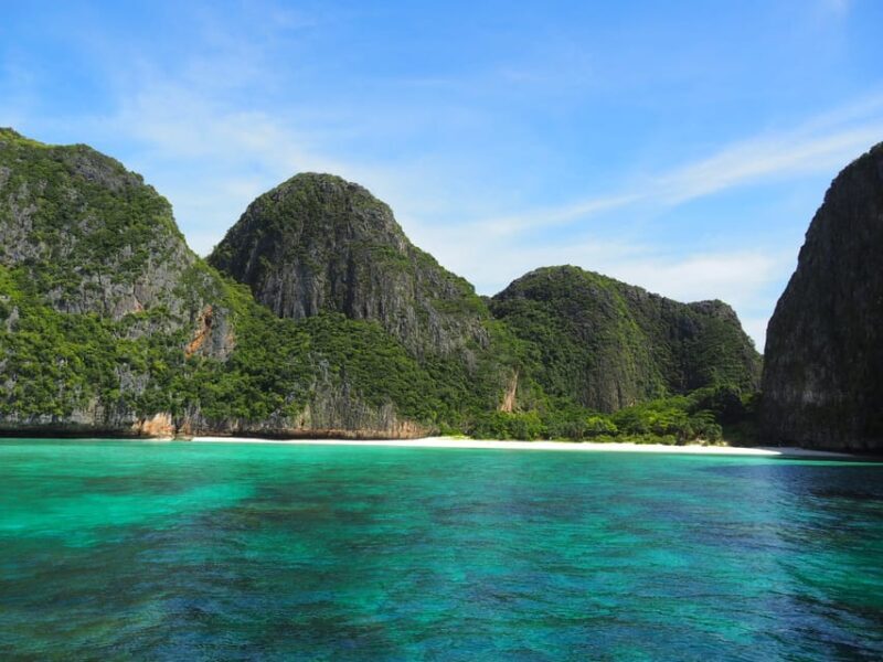 From Krabi: Phi Phi Islands Speedboat Day Tour - Who Will Enjoy This Tour Most?
