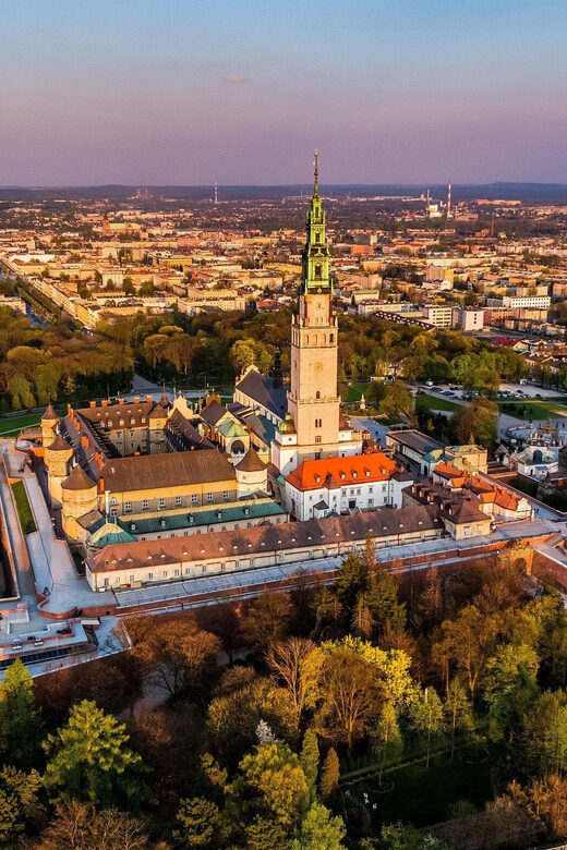 From Krakow: Black Madonna Sanctuary of Czstochowa Day Tour - What This Tour Offers in Detail