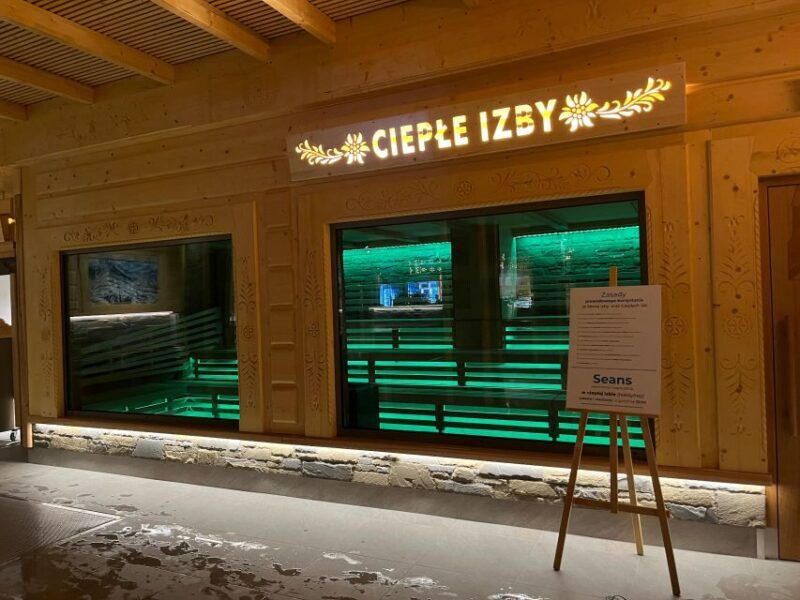 From Krakow: Chocholow Hot Springs Evening or Daytime Ticket - Detailed Breakdown of the Experience