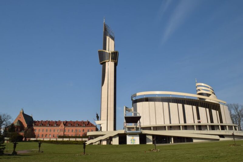 From Krakow: Czstochowa, Black Madonna and Lagiewniki Tour - Exploring Poland’s Sacred Heart: A Detailed Look at the Czestochowa & Lagiewniki Tour