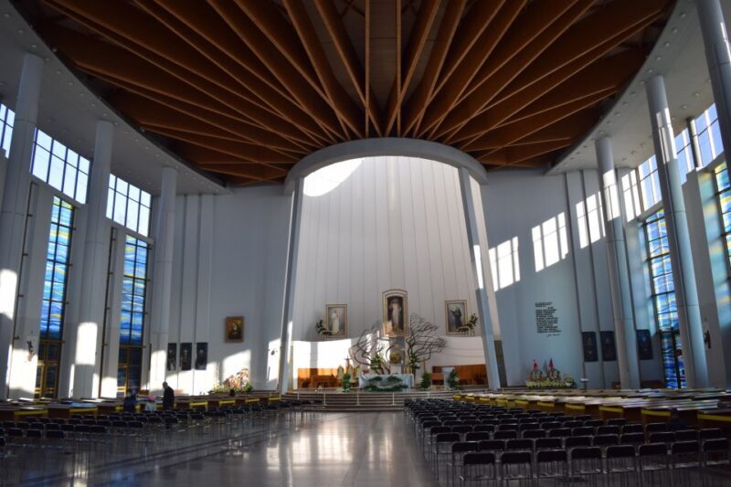 From Krakow: Czstochowa, Black Madonna and Lagiewniki Tour - What’s Included and What’s Not