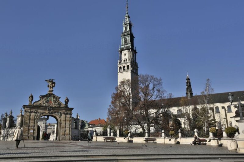 From Krakow: Czstochowa "Black Madonna" Day Tour - Insights from Travelers