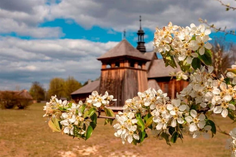 From Krakow: Ethnographic Park in Tokarnia - Exploring the Ethnographic Park in Tokarnia