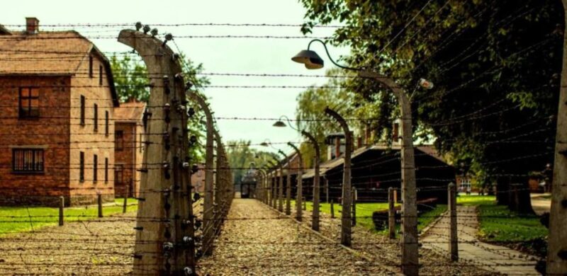 From Krakow: Guided Auschwitz-Birkenau Group Tour by Minivan - Auschwitz I: The Original Camp