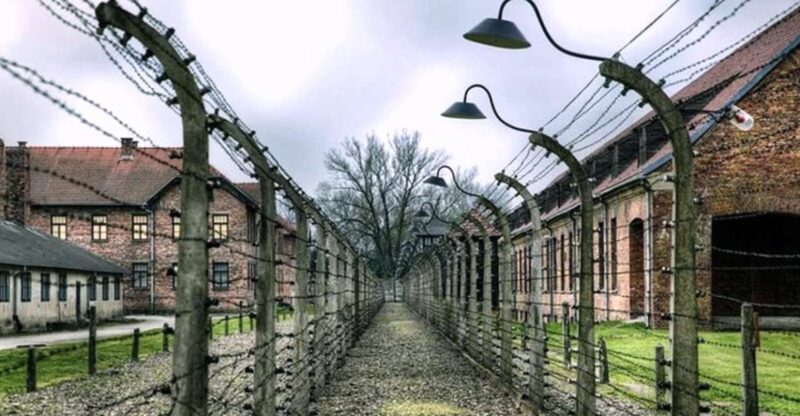 From Krakow: Guided Auschwitz-Birkenau Group Tour by Minivan - Returning to Krakow