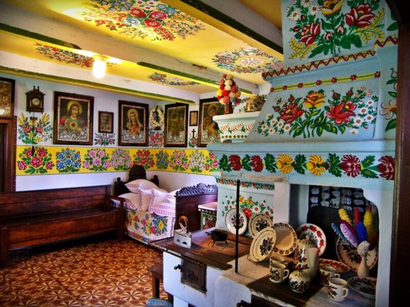 From Krakow: Malopolska, Bochnia, Zalipie & Tarnow Tour - Zalipie: The Quirky Painted Village