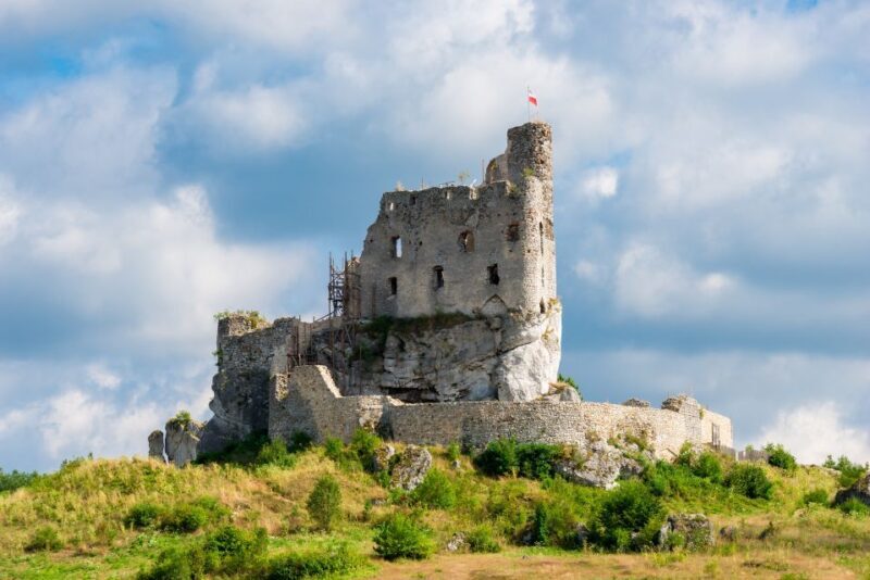 From Krakow: Trail of the Eagles Nests Day Tour - An Authentic Adventure through Poland’s Castle Landscape
