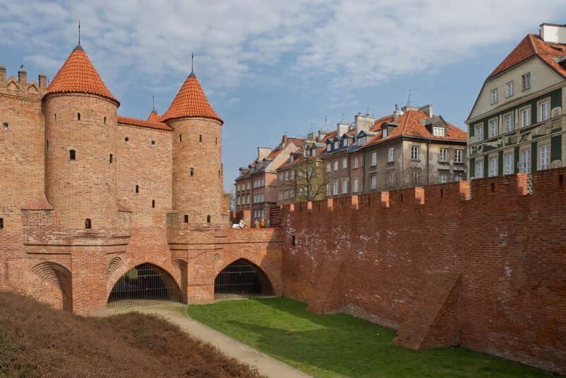 From Krakow: Warsaw Highlights Day Trip by Van - Exploring Warsaw in a Day: A Practical Guide to the Krakow to Warsaw Highlights Tour