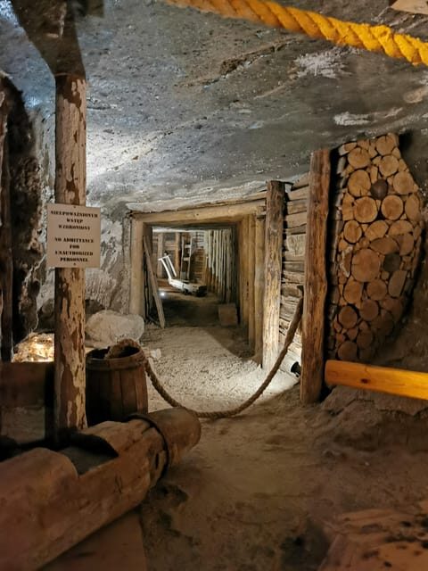From Krakow: Wieliczka Salt Mine Guided Tour & Hotel pick-up - Introduction: A Well-Organized Visit to the Salt Mine