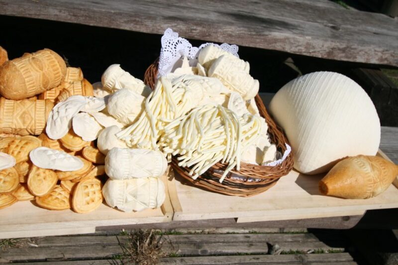 From Krakow: Zakopane Day Tour with Tasting & Funicular Ride - Authentic Experiences and Cultural Insights
