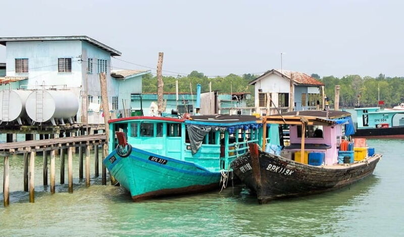 From Kuala Lumpur: Crab Island Tour with Seafood Lunch - An Authentic Escape from City Life