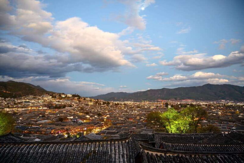 From Kunming: 9-Day Yunnan Highlights Tour with Bullet Train - Discovering the Highlights of Yunnan in Nine Days