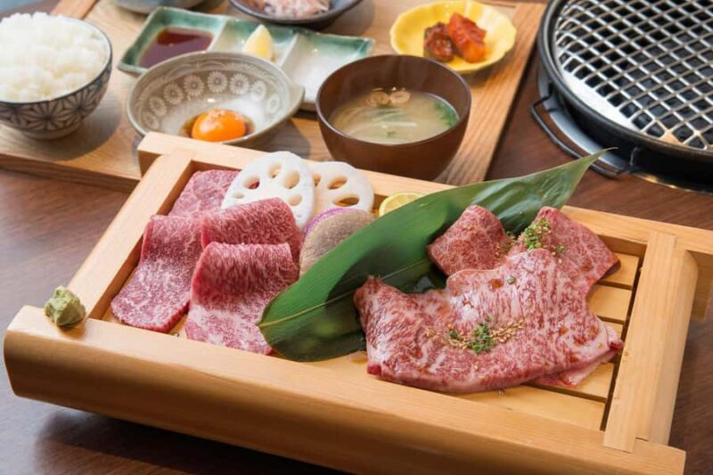 From Kyoto:Premium Kobe Beef & Himeji Castle Deluxe Bus Tour - Who Should Consider This Tour?