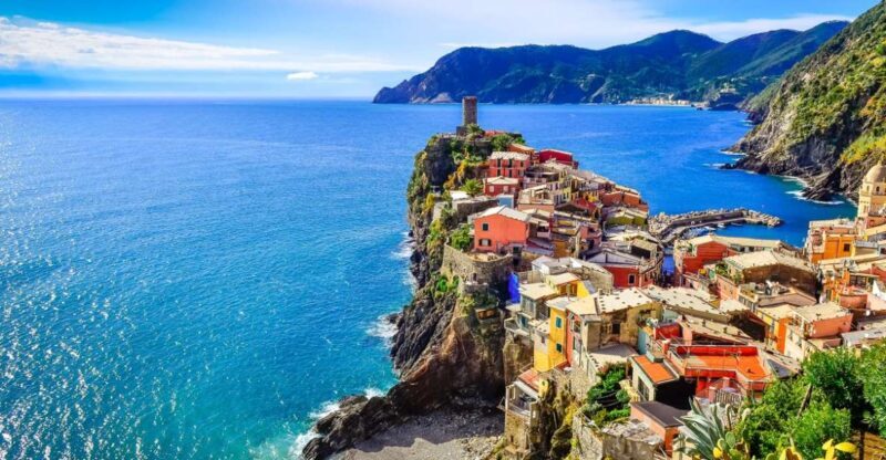 From La Spezia: Highlights of Cinque Terre with A Guide - Exploring the Highlights of Cinque Terre from La Spezia: A Detailed Review
