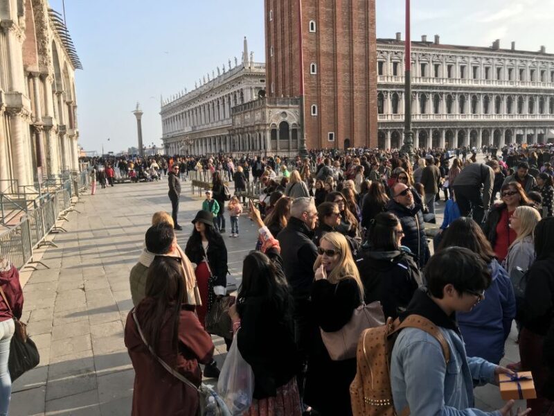 From Lake Garda: Full-Day Guided Group Tour of Venice - An In-Depth Look at the Experience