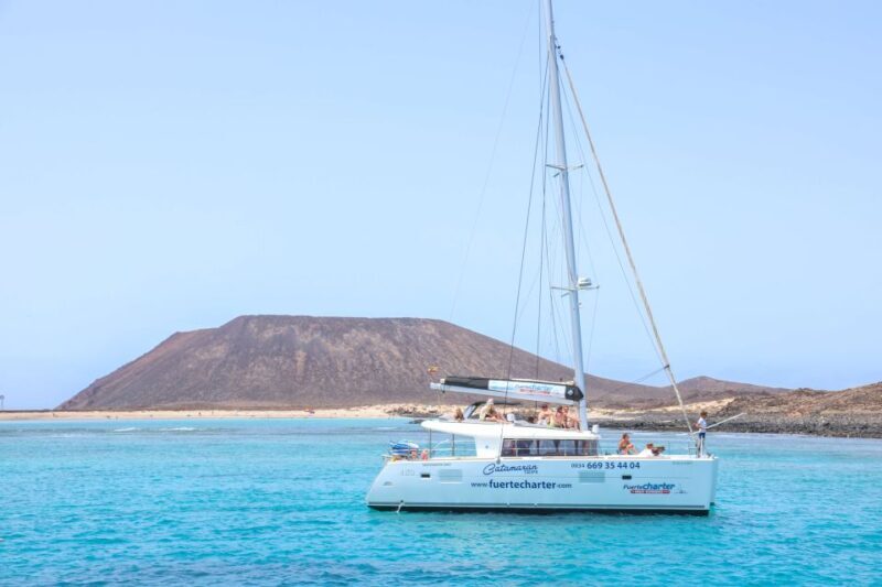 From Lanzarote: Lobos Island and Fuerteventura Day Cruise - Exploring the Lanzarote: Lobos Island and Fuerteventura Day Cruise