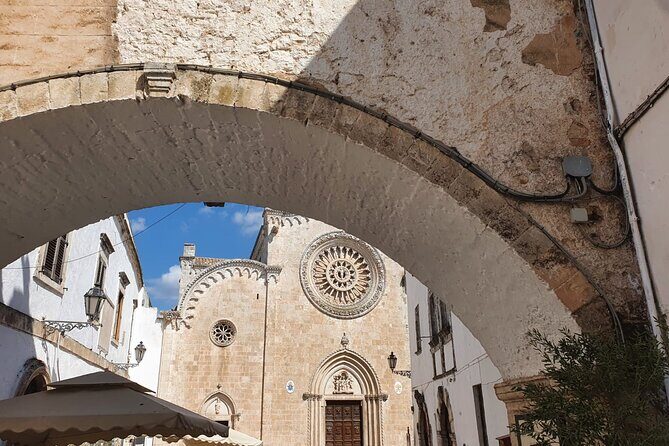 From Lecce: Alberobello, Locorotondo, Ostuni & Apulian brunch - Authentic Experience and Special Highlights