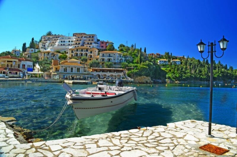 From Lefkimmi: Blue Lagoon and Syvota Village Cruise - The Experience in Practice
