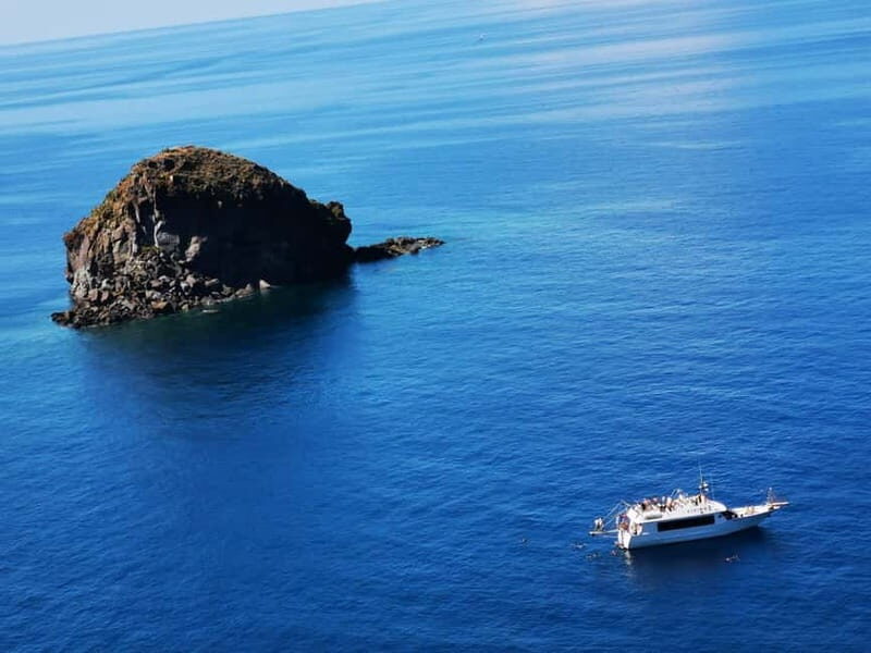 From Lipari: Island and Salina Full Day Sightseeing Cruise - A Practical Overview of the Experience