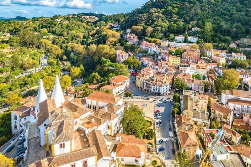 From Lisboa: Sintra, Cabo da Roca & Cascais Full Day Tour - An Introduction to the Experience