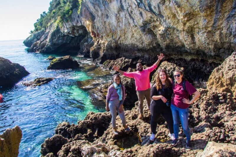 From Lisbon: Arrábida Day Tour & Wine Tasting - Lunch at a True Local Restaurant