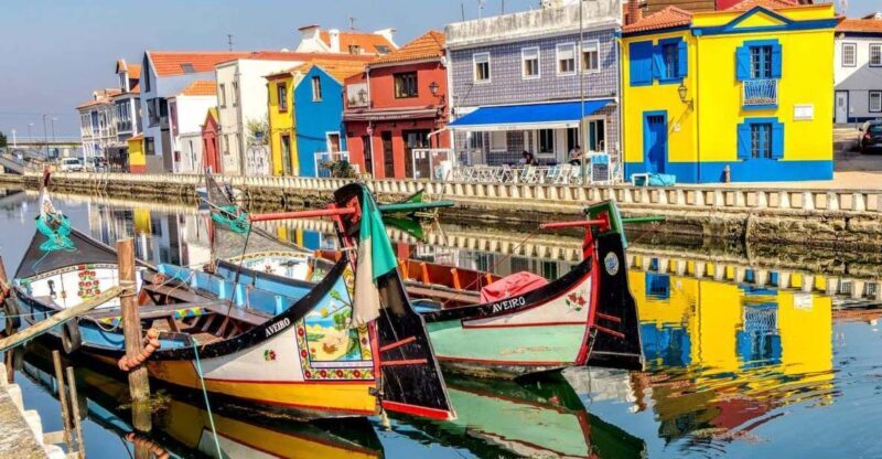 From Lisbon: Aveiro, Boat Ride, Costa Nova & Coimbra Private - Coimbra: Portugal’s Academic Powerhouse
