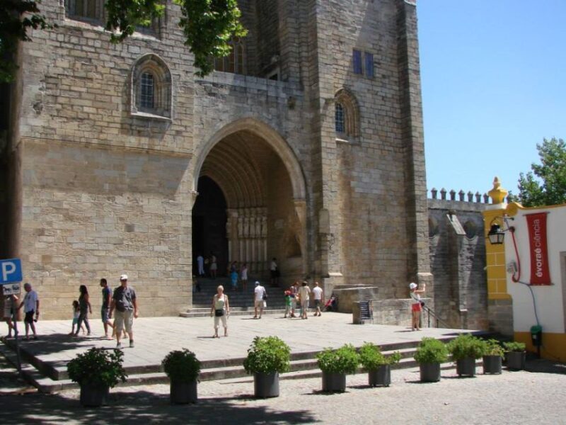 From Lisbon: Évora Wine & Heritage Tour - A Corkscrewing Visit to a Traditional Wine Cellar