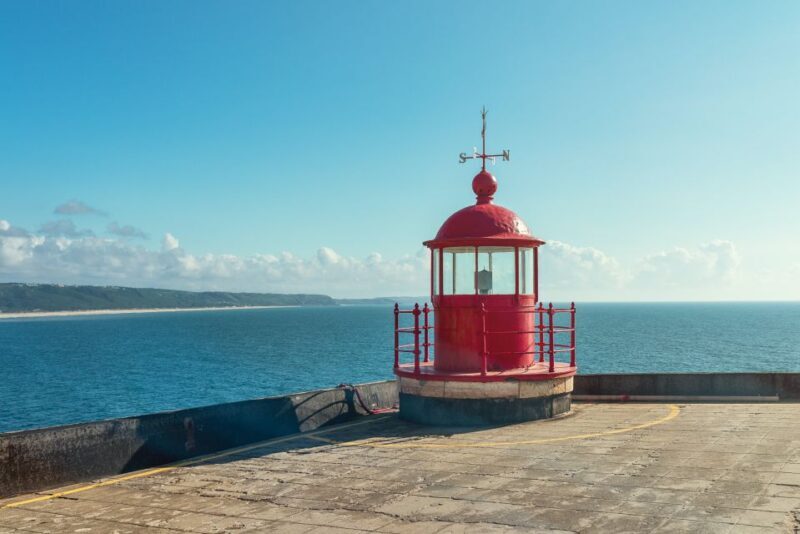 From Lisbon: Fátima, Nazaré, and Óbidos 8-Person Group Tour - Óbidos — Medieval Charm