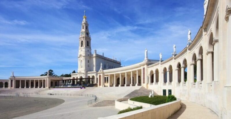 From Lisbon: Fatima, Nazare, and Obidos Day Trip - An In-Depth Look at the Tour