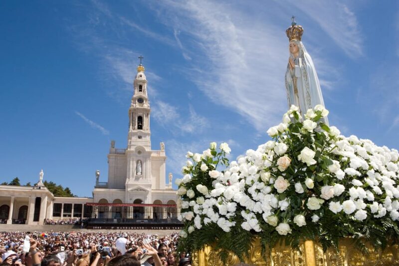 From Lisbon: Fátima, Nazaré, Batalha, and Óbidos Guided Tour - Who Will Enjoy This Tour