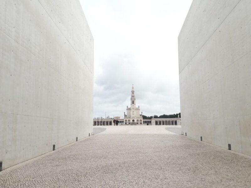 From Lisbon: Half-Day Fátima PRIVATE Tour - Key Points