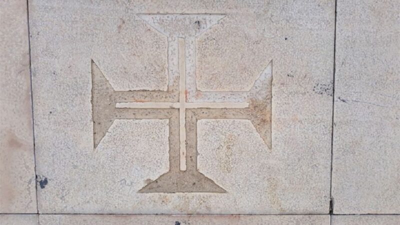 From Lisbon: Knights Templar Tour to Tomar & Almourol Castle - Frequently Asked Questions