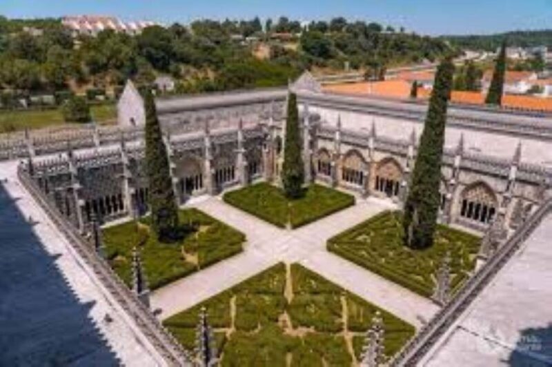 From Lisbon: Medieval Tour, Batalha, Tomar, Alcobaça, Óbidos - Key Points