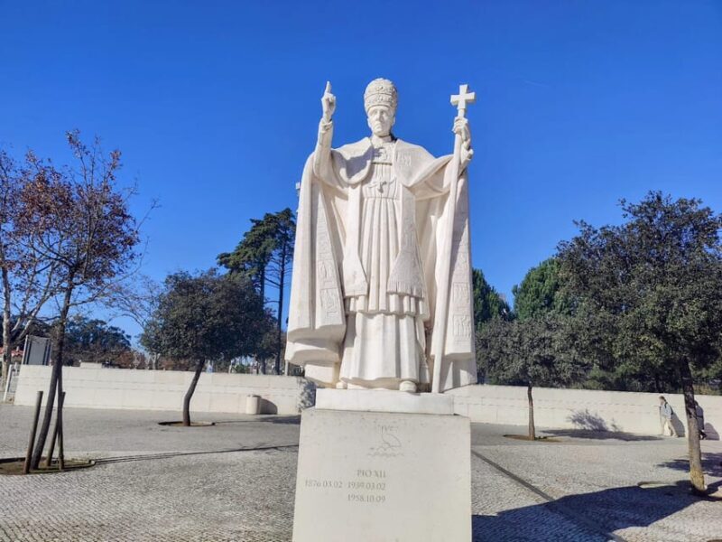 From Lisbon: Nazaré, Fátima, and Batalha Day Trip - Practicalities and Insights