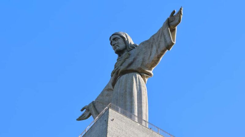 From Lisbon: Private Arrábida Natural Park with Wine Tasting - A Panoramic Finale: Christ the King Monuments
