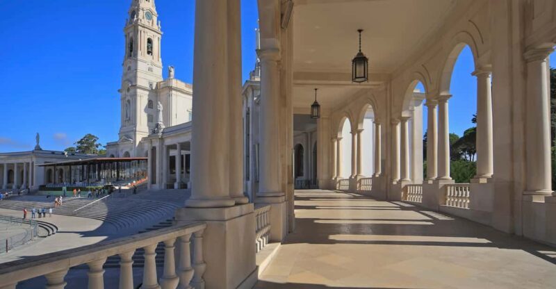 From Lisbon: Sanctuary of Fátima & the Little Shepherds Town - Key Points
