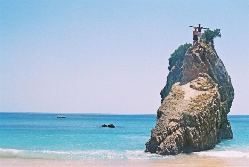 From Lisbon: Sesimbra Wild Beach Tour - Key Points