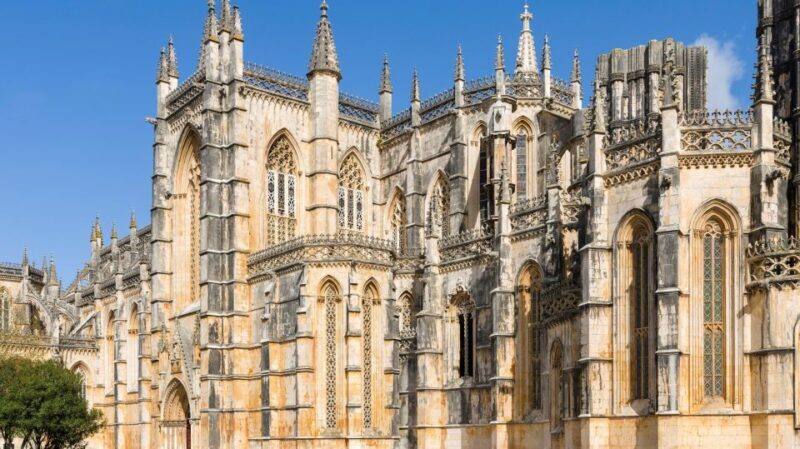 From Lisbon: Shared Tour to Fátima, Óbidos, Batalha e Nazaré - Frequently Asked Questions