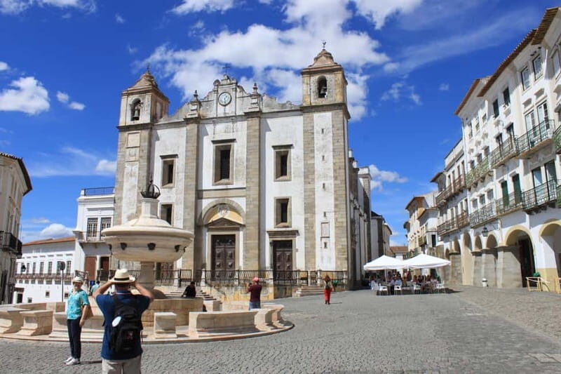 From Lisbon: Small-Group Day Tour to Évora and Monsaraz - Timing and Flexibility