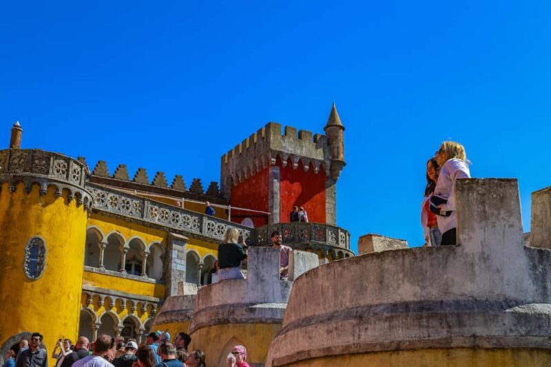 From Lisbon: Small Group Sintra, Pena Palace, Cascais&Belém - FAQ