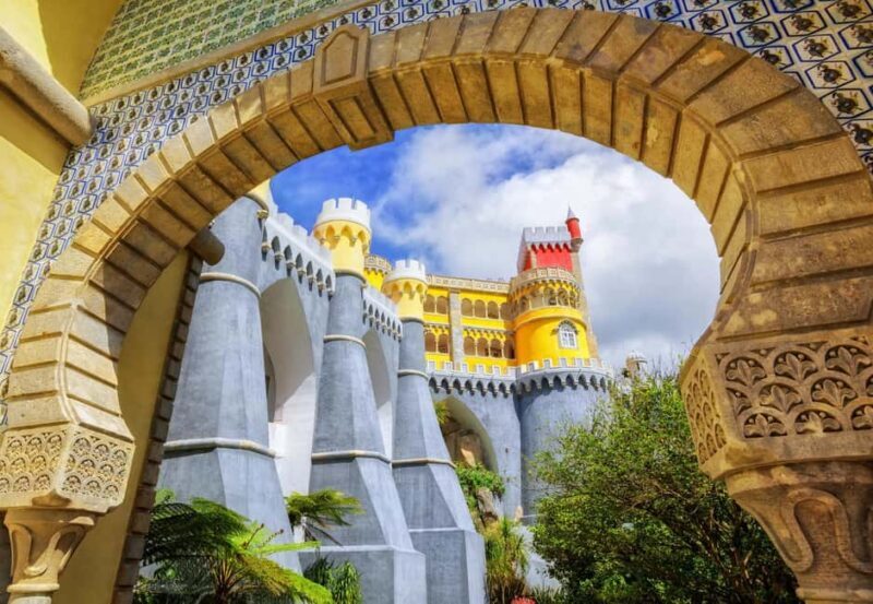 From Lisbon: Small Group Tour of Sintra and Cabo da Roca - Key Points