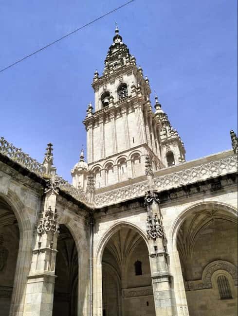 From Lisbon: To Santiago de Compostela Day Trip with Fatima - FAQ